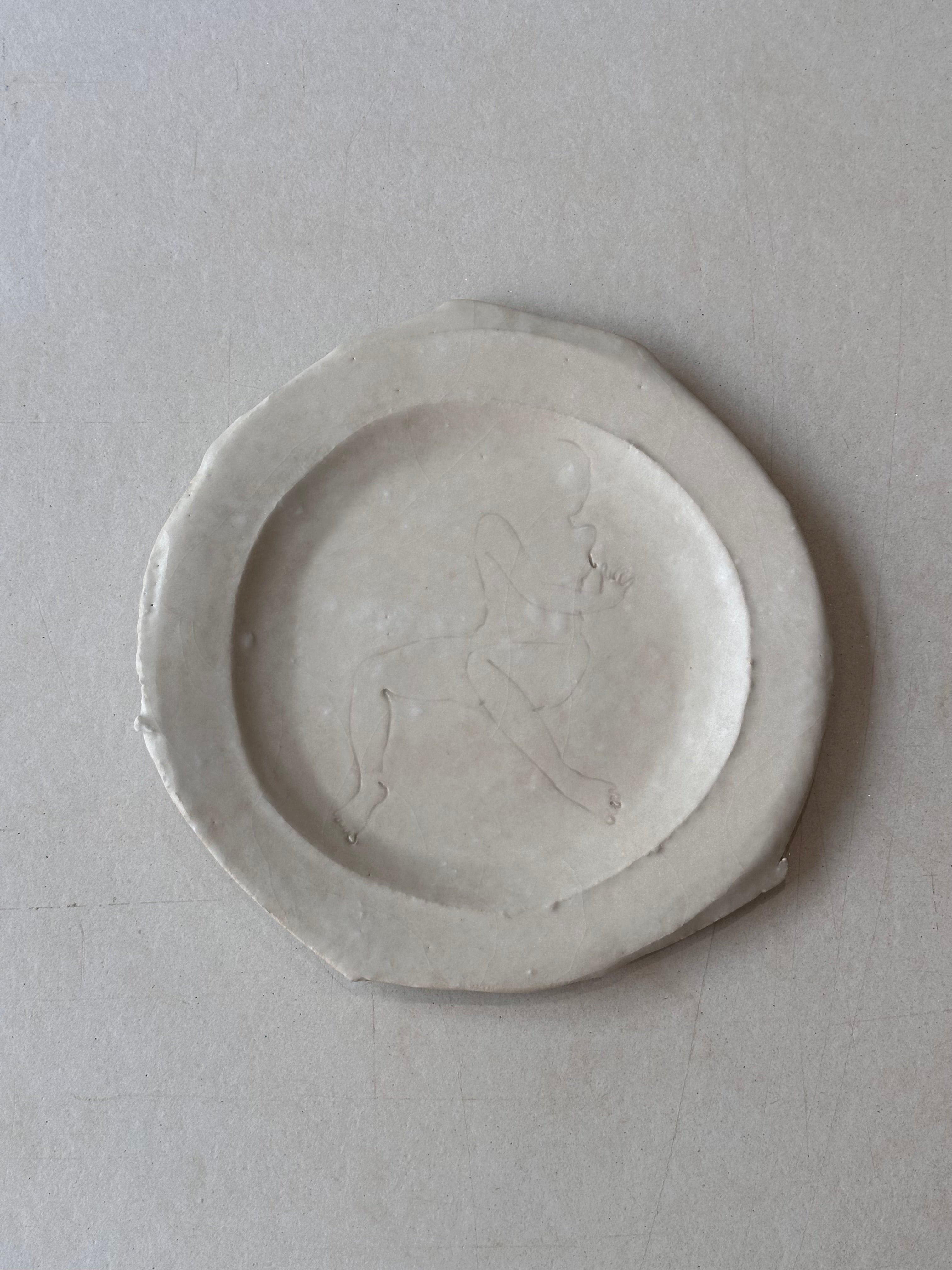 B04- RECLINING - Dinner Plate – Yellow Nose Studio